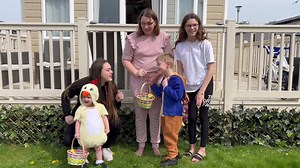 81K views · 3.6K reactions | Today we are signing EASTER, happy Easter to everyone we hope you all had a Lovely day ❤️ #BSL #Easter #SignAlongWithUs | Sign along with us | Facebook