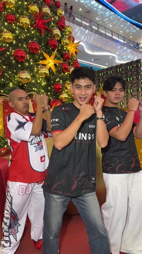 Ginilingan: A 4K Winter Gaming Experience ❄️