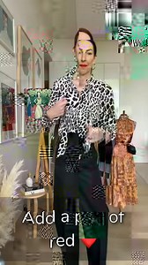 Animal print, a style staple and some even say, a wardrobe neutral! I’ve collaborated with Melbourne brand Banded Together who know how to do silk! I’m featuring the stunning Leopard Print Onyx shirt made from a beautiful 100% crepe silk de chine. And for my followers Banded Together are offering an exclusive 20% on all silk shirts and blouses until Sunday! Simple enter the code SALLY20 at the checkout. So what’s your animal print style? Leopard 🐆 zebra 🦓 giraffe 🦒 snake 🐍? #COLLAB Website h