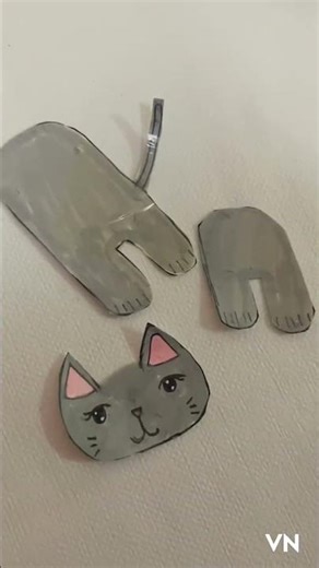 DIY Hanging paper kittens for kids #diyforkids #papercraft #kidscrafts #kitten