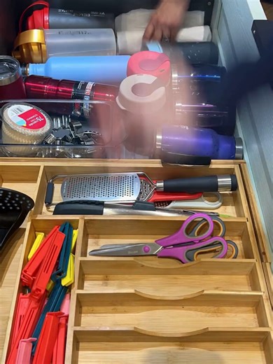 A small change with a big impact ✨ This kitchen drawer was overflowing with bottles and hard to use. After a full review and reset, everything now has a clear home and is easy to see and access. Proof that organisation doesn’t have to be complicated to be life-changing 💛 👉 Message us to book your Kitchen Reset. #OrganisedLiving #homehacks #SortTogether #professionalorganiser #BeforeAndAfter #TidyHome #kitchen