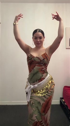 this song > 😍 #egyptian_tik_tok #foryoupage #fyp #bellydance #arabtiktok