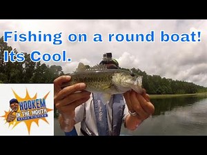 BASS FISHING!! Old School HUMMINBIRD FISH FINDER. ROUND BOAT FISHING!!!