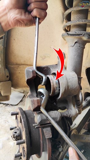 Easy & Simple trick Brake Cylinder #mechanic #automobile #cartipstv #viral #reels #foryou #mechanical | Car Tips Tv