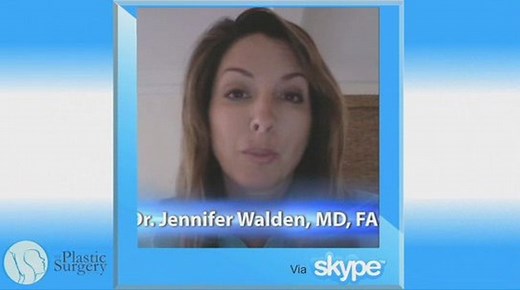 Simona Halep - Tennis Phenom Plans Breast Reduction Surgery