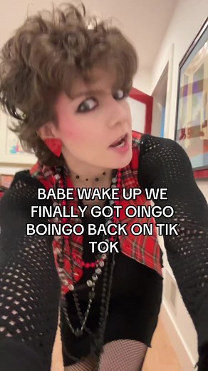 Oingo Boingo Fans React to 80s Music on TikTok