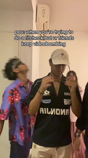 Fit Check Fails: Hilarious Friends Videobombing Moments