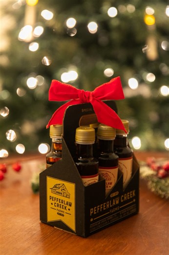 This Christmas, give the gift of Pefferlaw Creek Farms Maple Syrup. Our Sugar Maker’s Pick Taster Pack includes the finest selection of our pure, organic Maple syrup: Golden, Amber, Dark, Very Dark, and two specialty flavours. Pick up yours at our farm store - open this weekend from 10am to 3pm - or online! Link in our bio. | Pefferlaw Creek Farms Maple Syrup