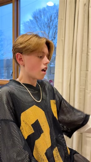 This song hits... anyone else agree? 🪐@sza #saturn #sza #coversong | saturn sza