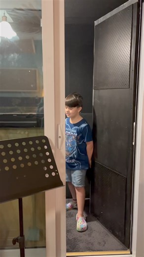 Thanks for making Sandy Cheeks the # 1 Movie in the US today on Netflix! Here’s a little behind the scenes peek at the awesome group of kiddos who did the theme song with me (including my boys, Charlie and Sam 🥰) Shout out to Grace, Ruby, Otis, Marley, Javi, Maika and our littlest cowboy Alwyn ♥️ Recorded and engineered by Tom Broome at Broome Recordings 🎙️ YEEHAW, SANDY CHEEKS! 🐿️🌸🧽 #sandycheeks #spongebob #nickelodeon | Tami Neilson