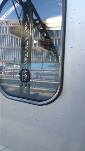 Class 180 doors opening