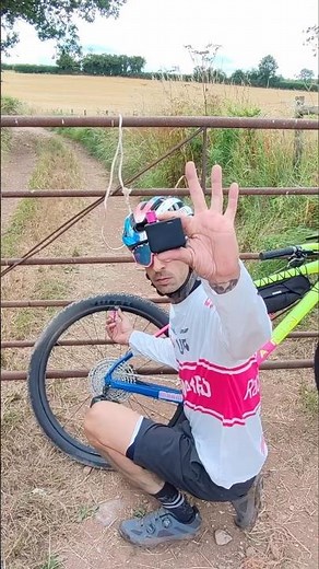 Muc Off Airmach Mini - Tiny Electric Pump