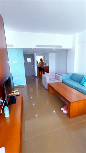 A private swimming pool all to ourselves! 😍 enjoyment galore! 🤩 | Hair Tutorials & Lifestyle