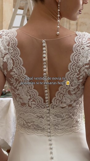 Elige tu vestido soñado… ¡con un súper descuento! 😍 Durante el White Friday en #TheBridalGallery podrás conseguir hasta un 60 % de descuento en tu vestido de novia. Solo del 27 al 29 de noviembre… ¡corre a pedir tu cita! 💫 | The Bridal Gallery