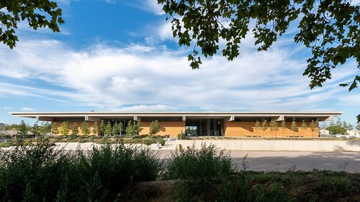 Foster   Partners layers coloured concrete to create Narbo Via museum in France