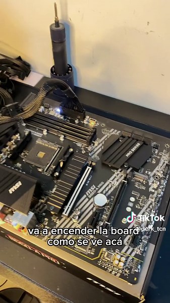 Cómo actualizar la BIOS sin procesador en MSI