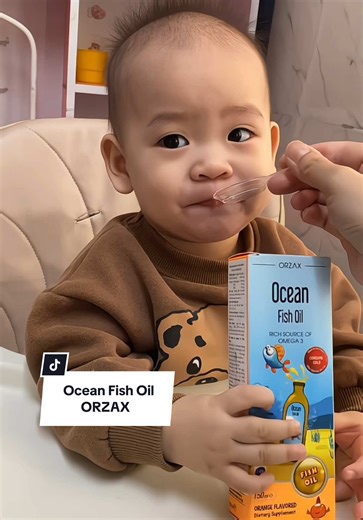 Bổ sung dầu cá cho bé phát triển trí não và mắt