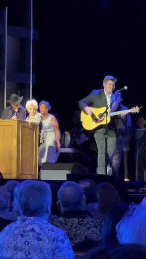 Alex Miller Performs at Grand Ole Opry with a Southern Charm | Country Music Showcase