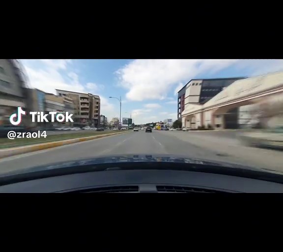 Creative Swim Dance Edits Using CapCut