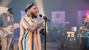 4.8K reactions · 830 shares | Whose ready for our livestream concert this Thursday?! The show starts at 8:30 ET and for those who can't make that time the concert is available for a 72 hour replay! Tickets available here: https://bit.ly/3vjR63W | Teddy Swims | Facebook