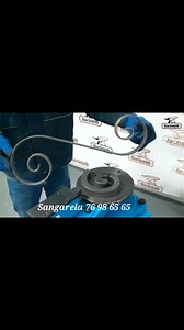 Cintreuse à dessin sans forgé le fer pour fer plat carré et rond. #quincailleriesangarela #souduremali | Quincaillerie Sangarela MALI