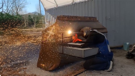 Bucket Repair From Worn to New in 10 Steps