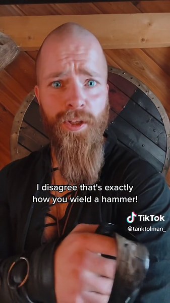 Properly Handling a Sledgehammer for Construction and Demolition | Nerdgym