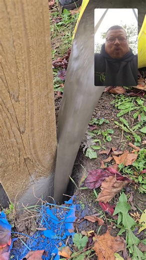 216K views · 232 reactions | Solid in an instant!! #toptip #fencing #howto | Golding's Gardeners Fencing &Timber | Facebook