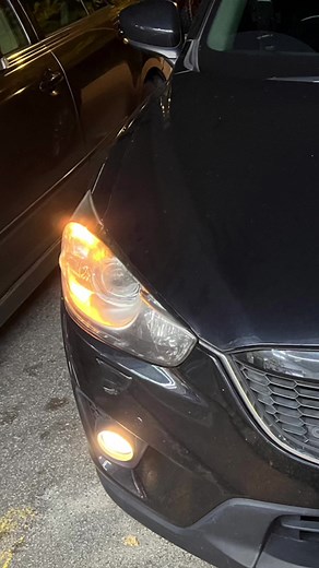 change hid bulb d4s #hid #bulb #hidbulbs #mazda #mazdacx5 #cx5 #malaysia #selangor #diy #bikinsendiri