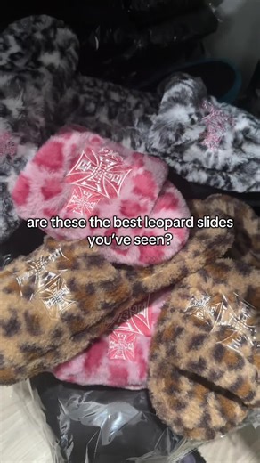 are these cool? #fashiontiktok #leopardprint #lyfestyle_rage #streetwear #fyp
