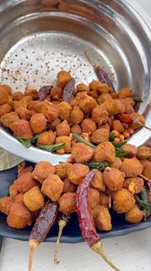 3.8M views · 29K reactions | न भुजिया, न नमकीन… अब सोयाबीन का क्रिस्पी चखना करेगा पार्टी में एंट्री! #VegChakhna #ProteinSnack #BhojanamReelsHindi #HealthyChakhna #TandooriStyleSnack #PureVegOnly | Rangers cooking show | Facebook