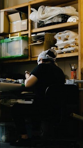 金属と都市が融合した世界に突入。アーティスト・久野彩子の創造力と探究心 #intomyworld #gqjapan