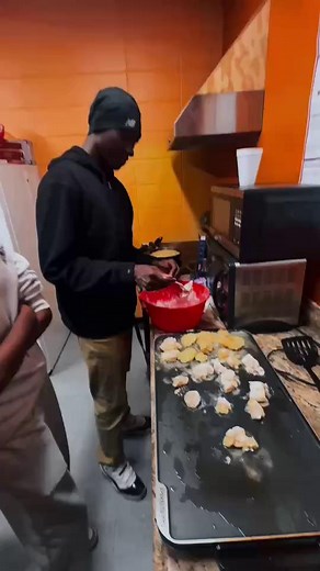  Club Night Vibes! Last Monday, our Cooking Club took over the...