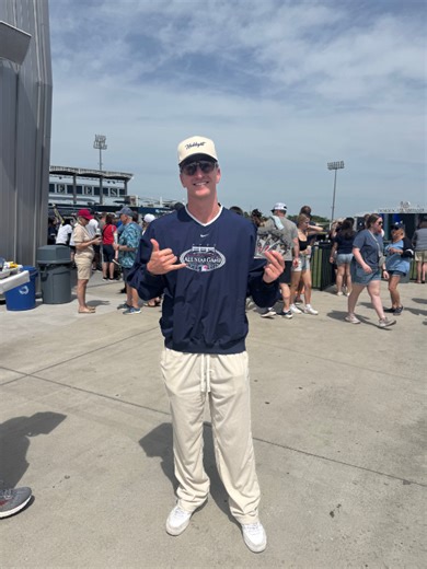 eBay is kicking off the MLB season right with an all-day, non-stop, flurry of live auctions 🔥🔥 While Skenes, Skubal, and Sale deal on the mound, we’ve got breaks, singles, and exclusive flash deals from all your favorite sellers. Join the party on eBay Live: https://ebay.to/3QLECyq | eBay