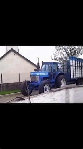 Bjh contracts in our prime #ford #zetor #johndeere #silage @James Henry