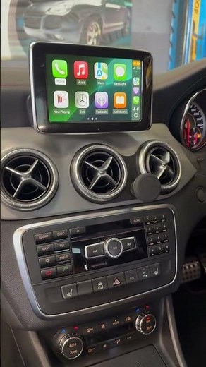 Mercedes Benz CLA Wireless CarPlay Demo