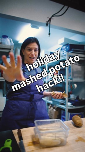 🥔 mashed potato prep hack! 🥔 short on time tomorrow? peel and cut your potatoes the night before, then store them fully submerged in cold water and just throw ‘em on the back porch. this keeps them from browning and makes next-day mashed potatoes quick and stress-free ✨ just drain, rinse, and cook when you’re ready! #KitchenHack #mashedpotatos #holidaycooking | chef sara bradley