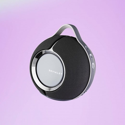 Découvrez Devialet Mania. La nouvelle enceinte stéréo portable haute-fidélité de Devialet à offrir une scène sonore à 360 degrés. L'obsession est à son comble. | Devialet