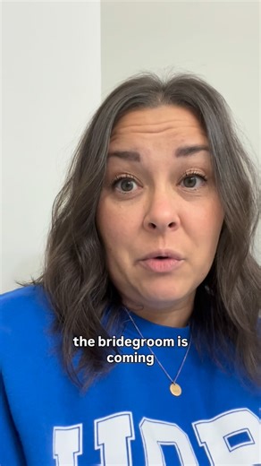 Nicole Nicholls | Golden Fractures on Instagram: "The parable of the ten virgins has become one of my favorites. The Savior packed in so much symbolism and teaching into one story. I find it interesting that all of the virgins trimmed their lamps, but only the wise virgins had enough oil to keep their wicks lit. What is the difference between trimming our wicks and filling our lamps with oil? According to the parable, both need to be done. #scripturestudy #churchofjesuschristoflatterdaysaints #p