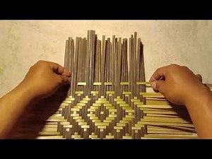How to weave a bamboo mat
