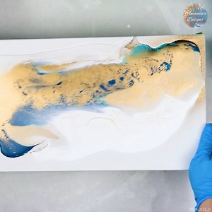 DIY Mixed Media Painting with Spray Paint | Amanda's Designs