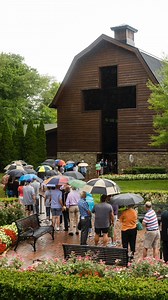 I was honored to welcome Dr. Ben Carson to the Billy Graham Library today. Despite the rainy weather in Charlotte, North Carolina, hundreds of people lined up to get a signed copy of his new book, “The Perilous Fight.” Dr. Carson encouraged attendees to hold to the Bible and keep their eyes on God. By doing so, we can impact our homes and our nation for Christ. | Will Graham