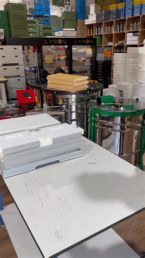 NEW Multi‑Frame Hives! 🐝 Coming Soon: 10‑Frame & 6‑Frame Langstroth and Langstroth Jumbo https://lyson.eu/en/716-multi-frame | Abelo