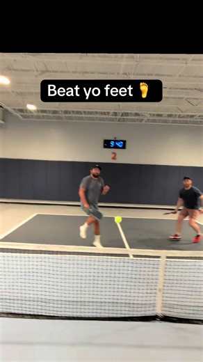 Had them doing a DC Dance 😂!!I drove up New Haven Connecticut and randomly went to play at @Pickle Spot Indoor Courts 9-11 pm Open play 4.0 plus Nightime.I had a Great time, nice people,good competition, and was treated well. #pickleball #Blackpickleballer #pickleballhighlights #NewHaven #CT