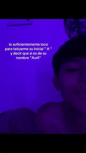 Tatuajes con el nombre Avril: creatividad y significado