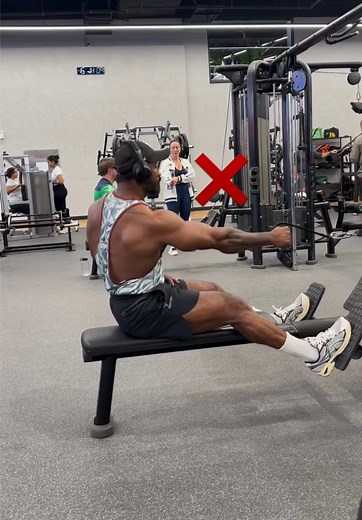 Correct Rowing Form: Avoid Common Mistakes