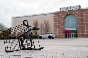 Sears has just 5 locations left. Will they survive into 2026?