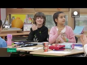 Dynamic Lights: Lighting Up Students' Minds ! (Learning World S6E9, 2/2)