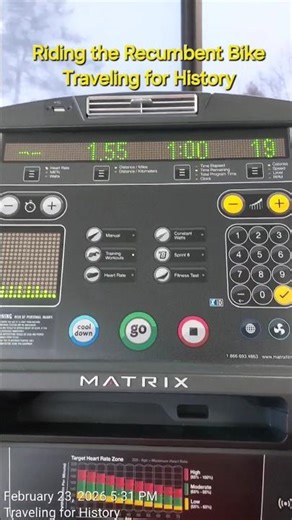 Hang out with me as I ride the recumbent bike... #shorts #fitnessroutine #gymlife