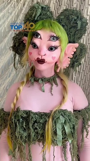 Melanie Martinez en American Top 40: descubre su nuevo álbum